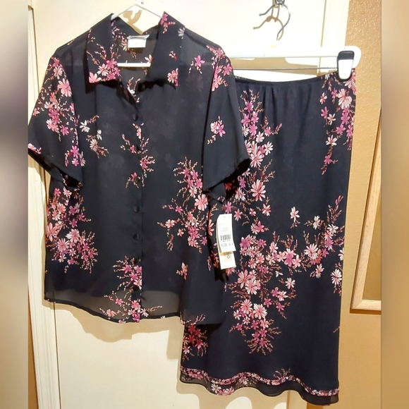 I.N. San Francisco | Skirts | Nwt In Studio Skirt Blouse Set | Poshmark